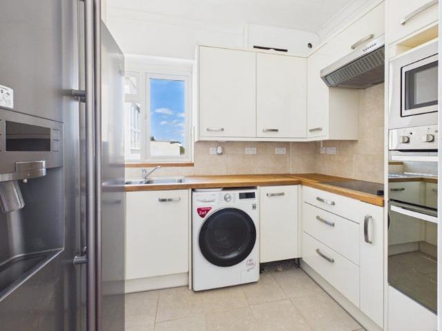 Apartment at Station Road, Gerrards Cross