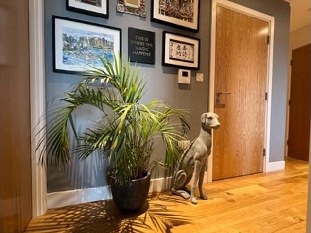 Apartment at Station Road, Greater London