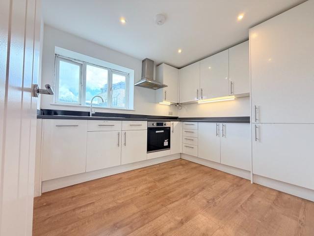 Apartment at Station Road, Greater London