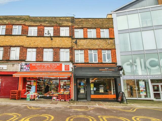 Apartment at Station Road, Greater London