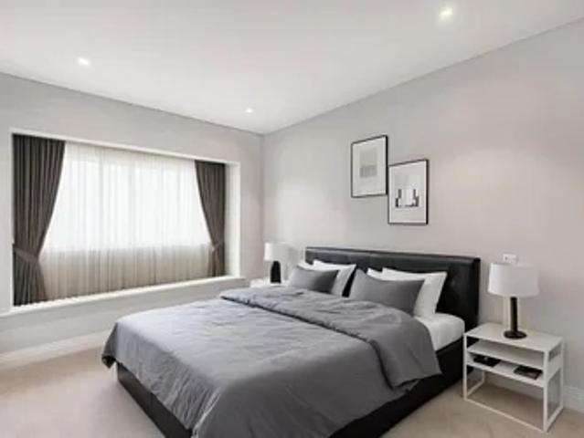 Apartment at Station Road, Greater London