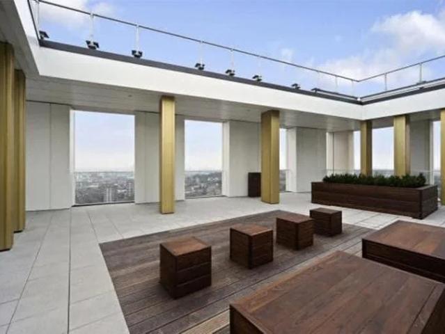 Apartment at Station Road, Greater London