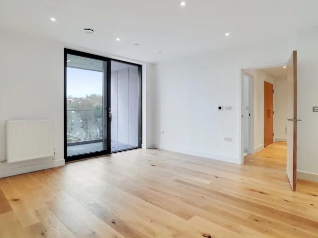 Apartment at Station Road, Greater London
