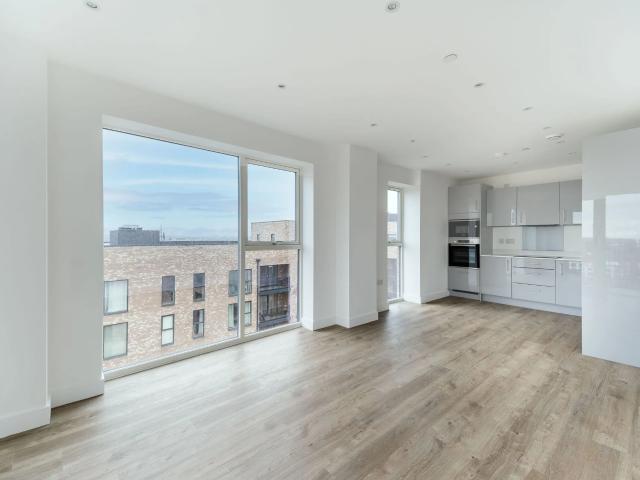 Apartment at Station Road, Greater London
