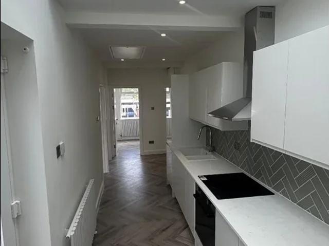 Apartment at Station Road, Greater London