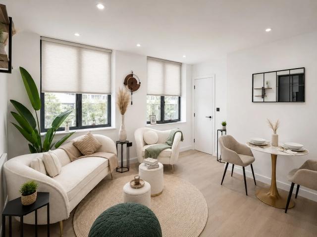 Apartment at Station Road, Greater London