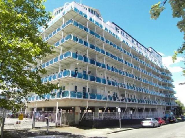 Apartment at Station Road, Greater London