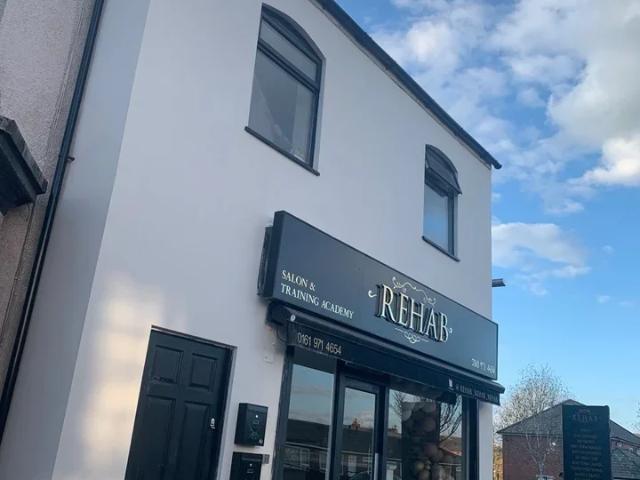 Apartment at Station Road, Salford