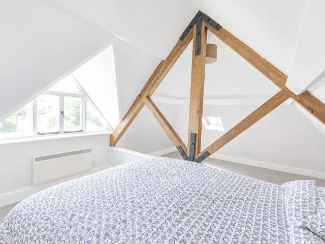 Apartment at Station Road South, Southampton