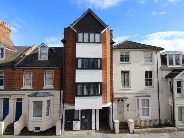 Apartment at Station Road West, Canterbury