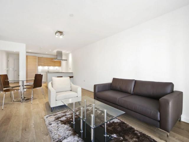 Apartment at Station Street, Greater London