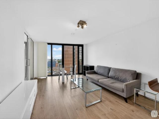 Apartment at Station Street, Greater London