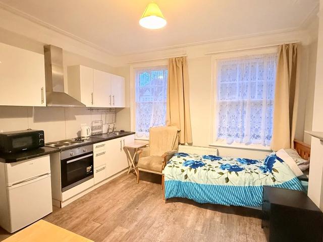 Apartment at Staverton Road, Greater London