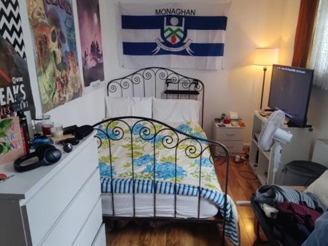 Apartment at Steele Road, Greater London