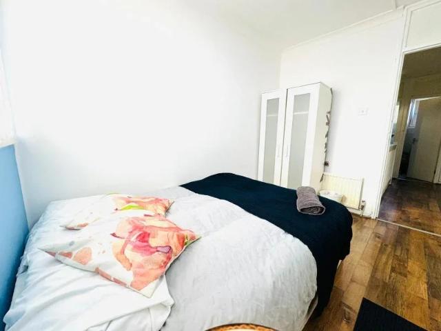 Apartment at Stepney Green, Greater London