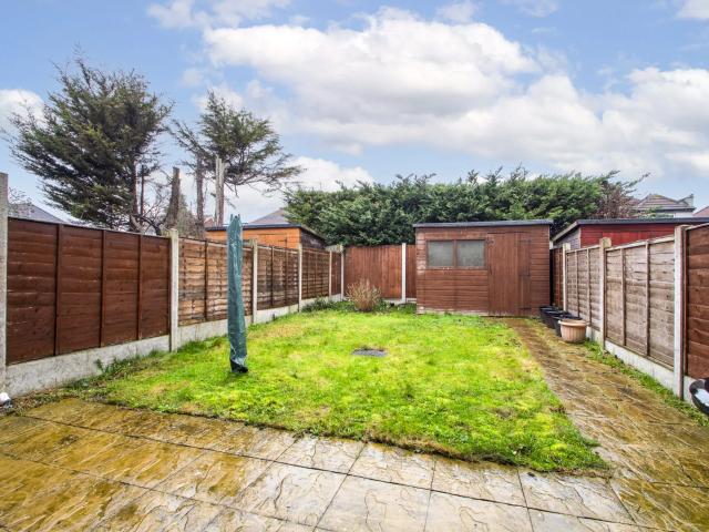 Apartment at Sterling Road, Greater London