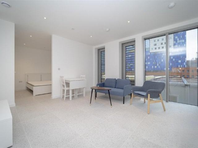 Apartment at Steward Street, Greater London