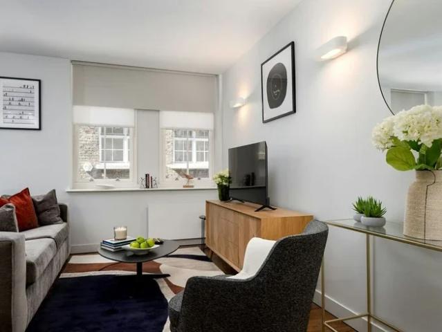 Apartment at Steward Street, Greater London