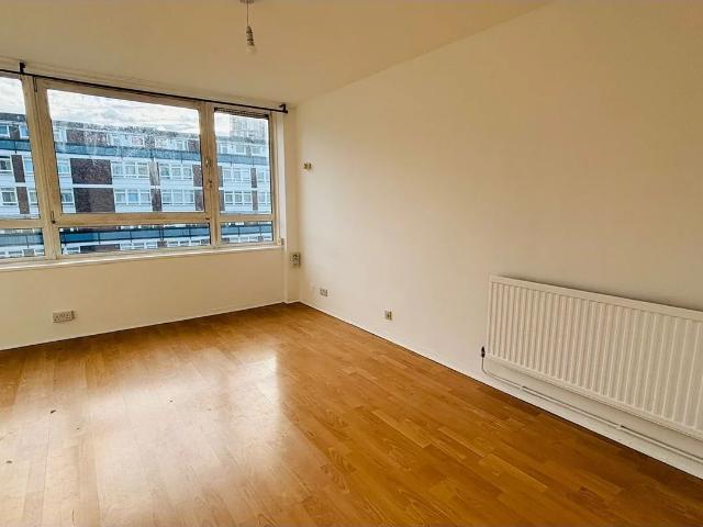 Apartment at Stewart Street, Greater London