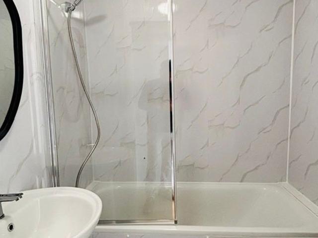 Apartment at Stewart Street, Greater London
