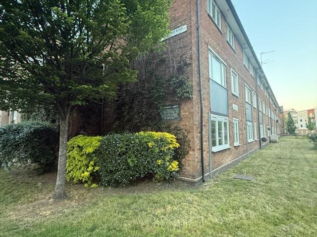 Apartment at Stevens Street, Greater London