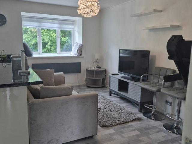 Apartment at Stirling Close, Greater London