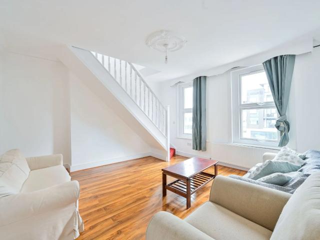 Apartment at Stirling Road, Greater London