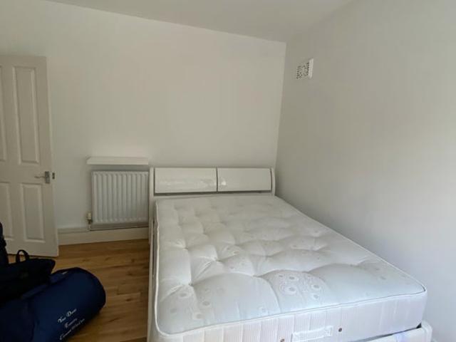 Apartment at Stirling Road, Greater London
