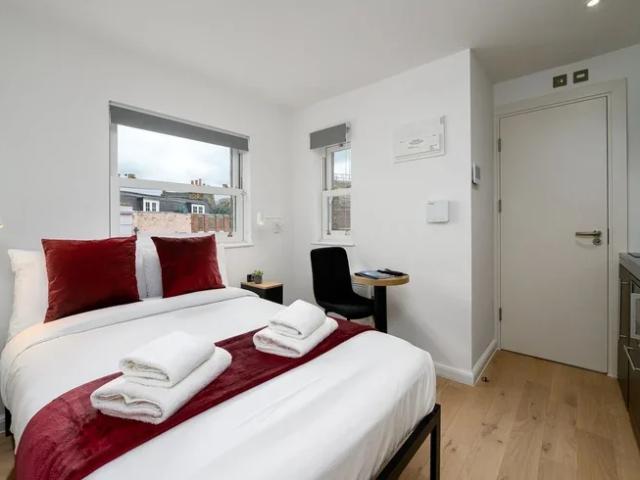 Apartment at Stockwell Street, Greater London