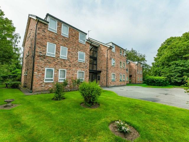 Apartment at Stockport Road, Trafford