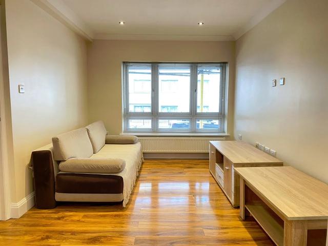 Apartment at Stoke Gardens, Slough