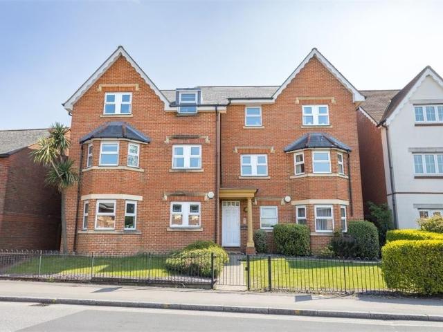 Apartment at Stoke Road, Guildford