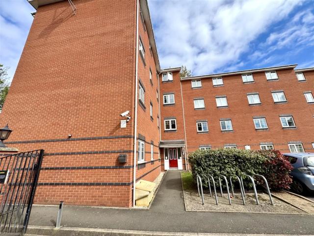 Apartment at Stoney Stanton Road, Coventry