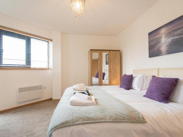 Apartment at Stonehill Green, Swindon