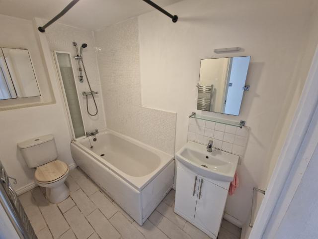 Apartment at Stonemere Drive, Radcliffe