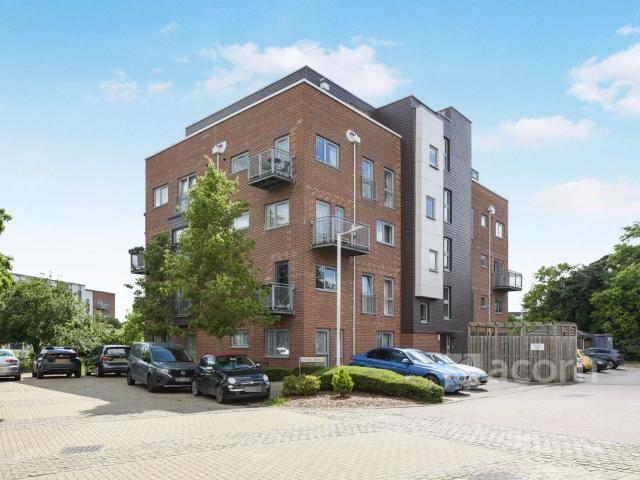 Apartment at Stones Avenue, Dartford