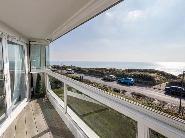 Apartment at Stourwood Avenue, Bournemouth