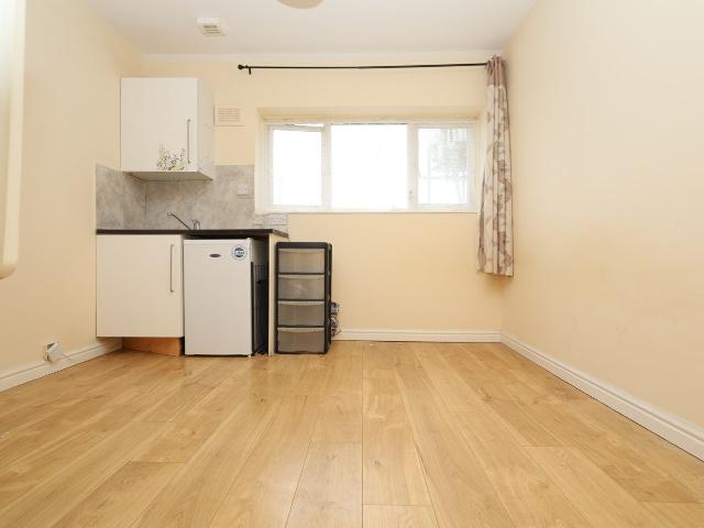 Apartment at Straight Road, Greater London