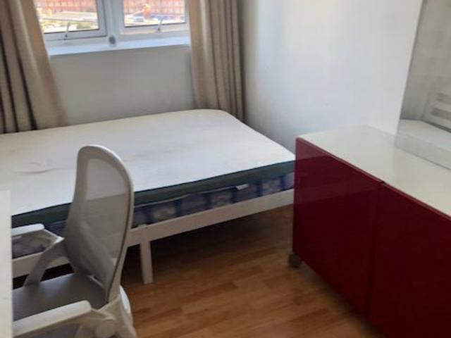 Apartment at Strasburg Road, Greater London