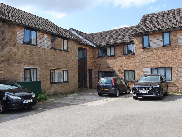 Apartment at Stratton Road, Stratton St. Margaret