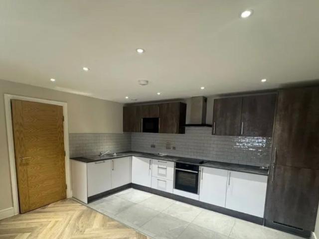 Apartment at Stratford Road, Shirley