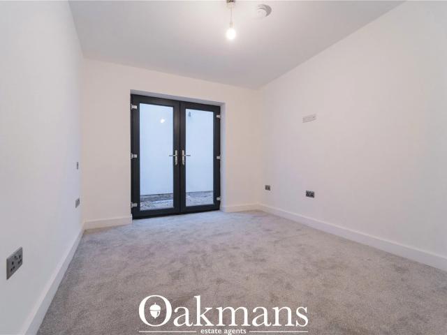 Apartment at Stratford Road, Shirley