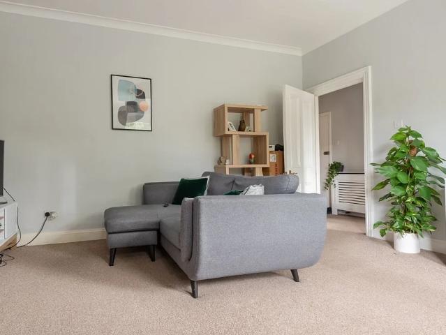 Apartment at Stratheden Road, Greater London