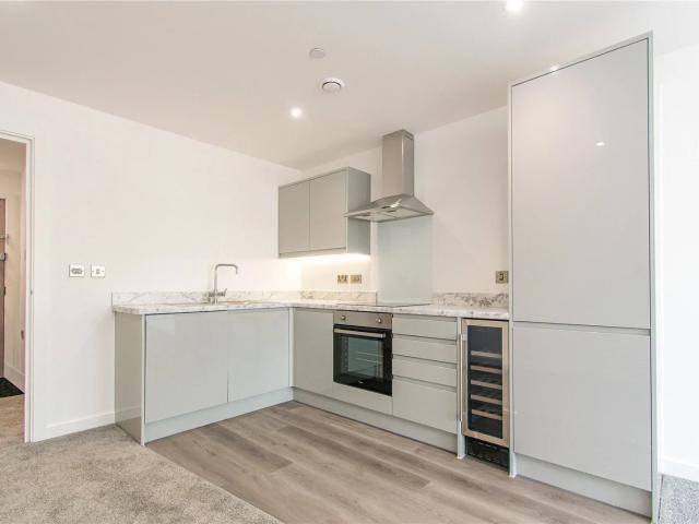 Apartment at Strawberry Hill, Newbury