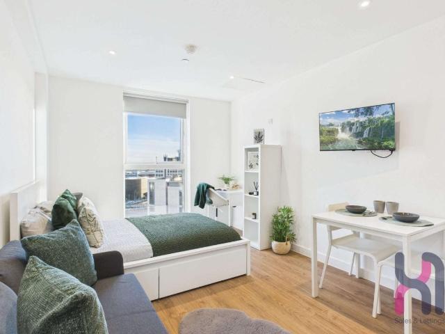 Apartment at Strawberry Road, Salford