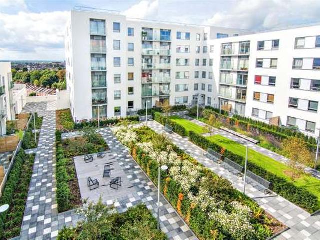 Apartment at Streatham High Road, Greater London