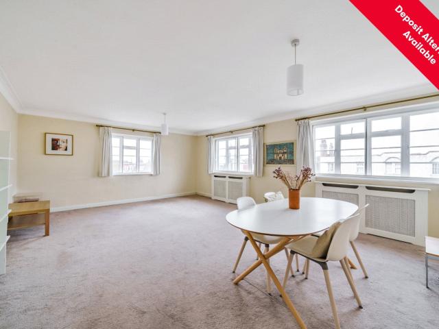 Apartment at Streatham High Road, Greater London