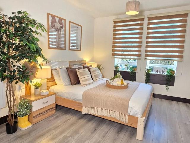 Apartment at Stretford Road, Manchester