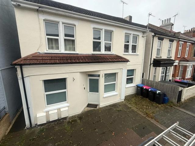 Apartment at Stromness Place, Southend on Sea