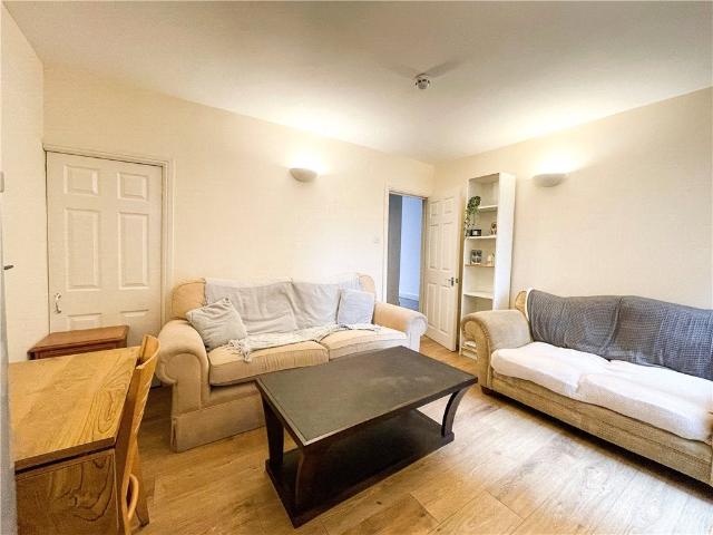 Apartment at Strode Street, Borough of Runnymede
